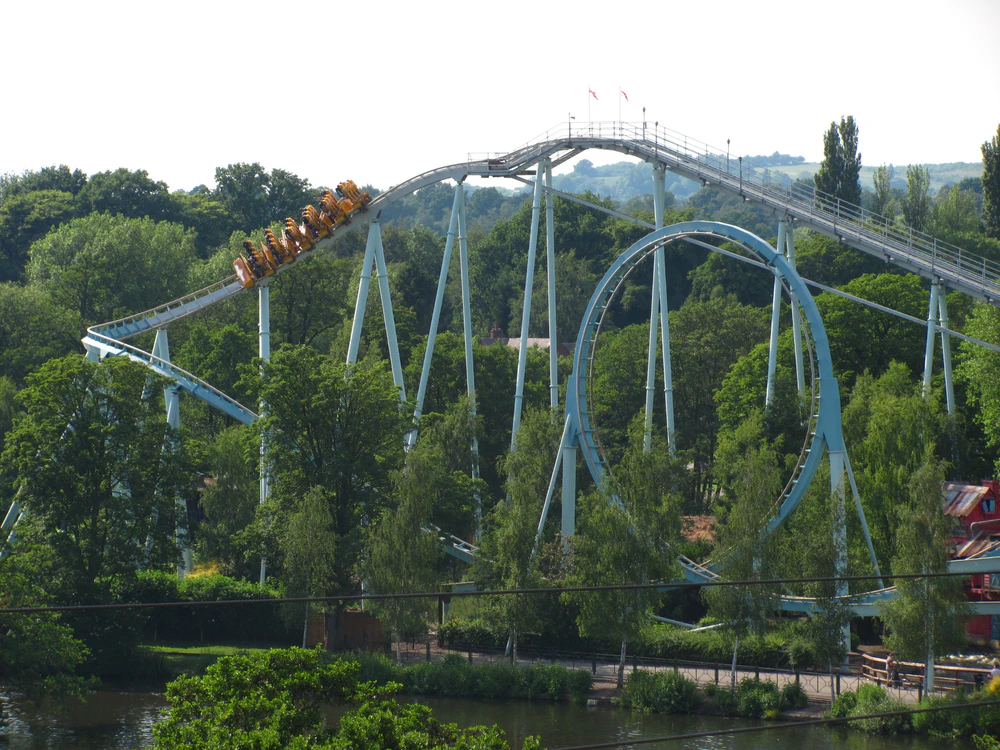 Wave (Drayton Manor) - Coasterpedia - The Amusement Ride Wiki