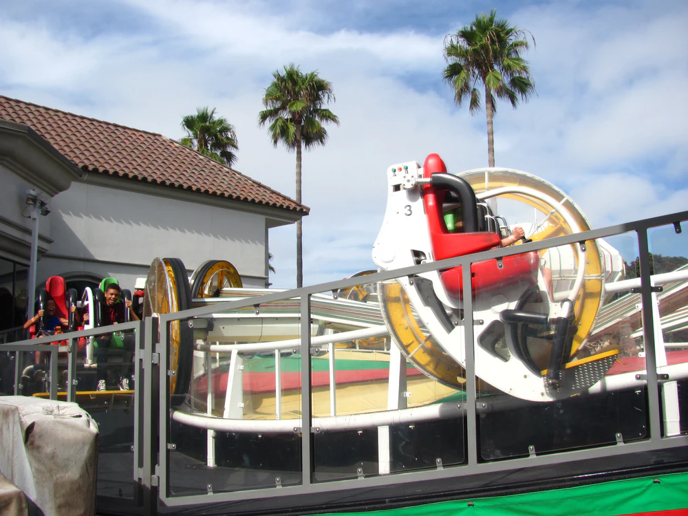 Octotron - Coasterpedia - The Amusement Ride Wiki