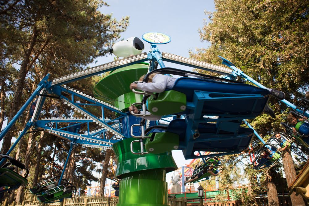 Linus Launcher (Knott's Berry Farm) - Coasterpedia - The Roller Coaster ...