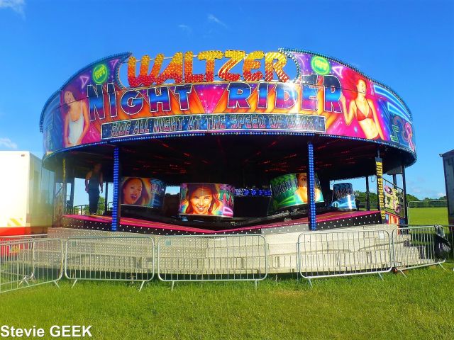 Night Rider Waltzer - Coasterpedia - The Roller Coaster and Flat Ride Wiki