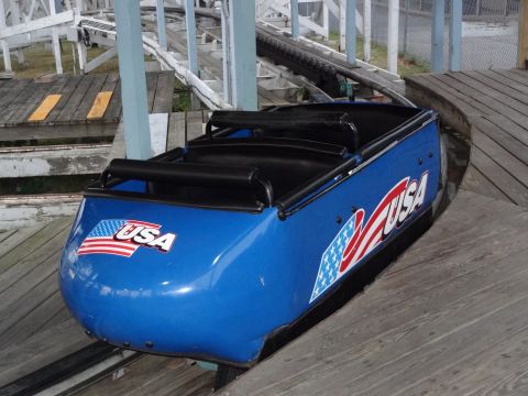 Bobsleds - Coasterpedia - The Roller Coaster and Flat Ride Wiki