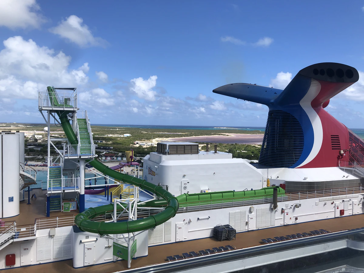 Green Thunder (Carnival Pride) - Coasterpedia - The Amusement Ride Wiki