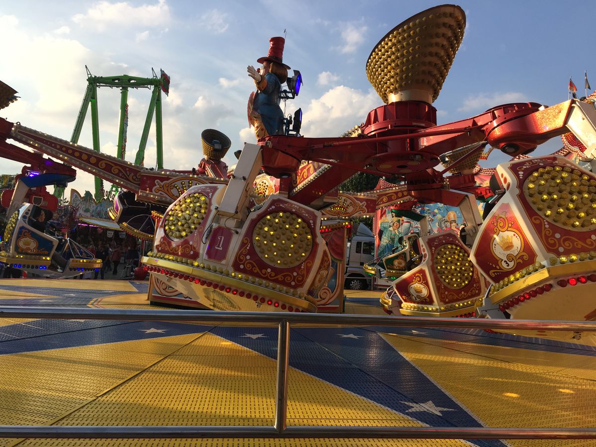 Magic - Coasterpedia - The Roller Coaster and Flat Ride Wiki