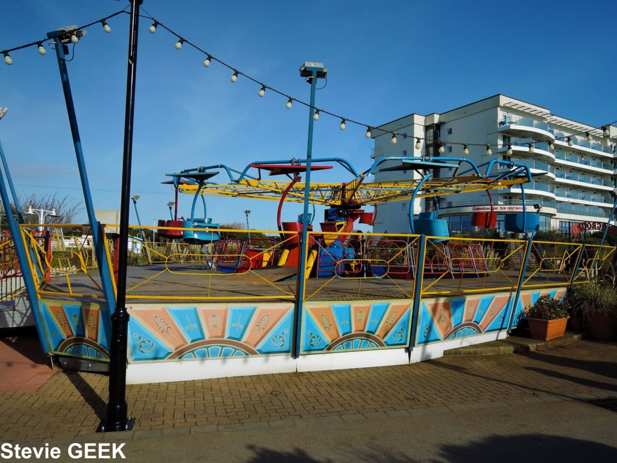 Paratrooper (Butlin's Bognor Regis) - Coasterpedia - The Roller Coaster ...