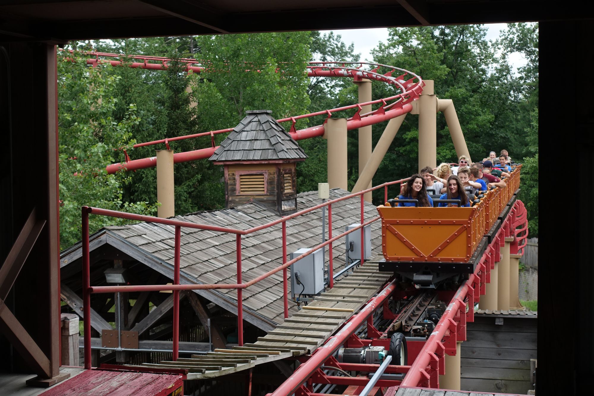 Canyon Blaster (Six Flags Great Escape) - Coasterpedia - The Roller Coaster and Flat Ride Wiki