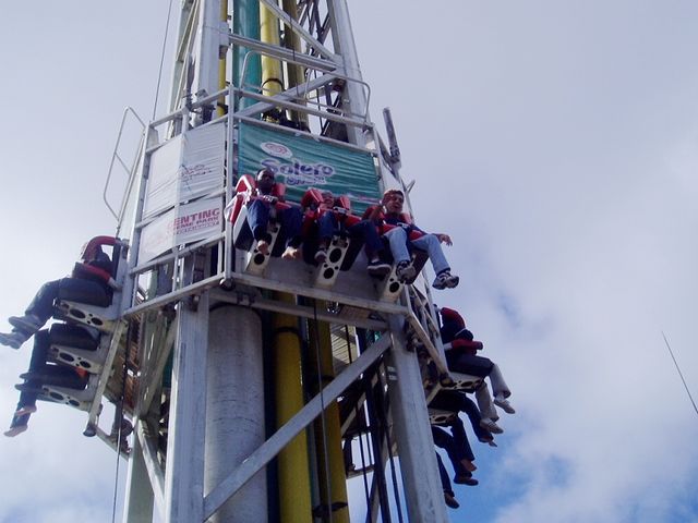 Space Shot (Genting Theme Park) - Coasterpedia - The Roller Coaster and ...