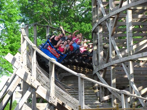 Coasterpedia:Guide to coaster types - Coasterpedia - The Roller Coaster ...