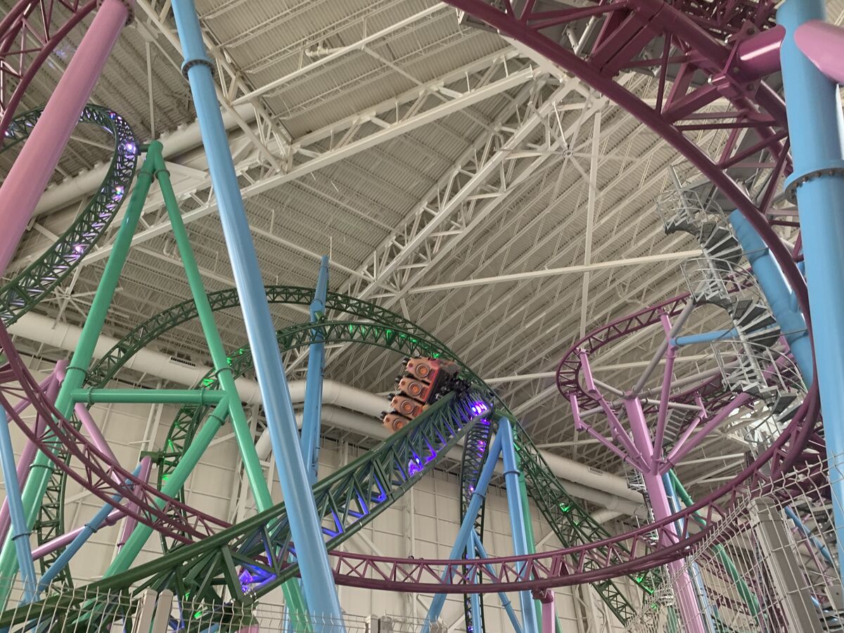 File:Shredder and TMNT Shellraiser (Nickelodeon Universe American Dream ...