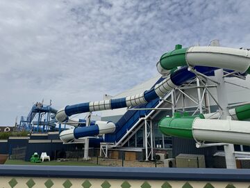 Disco Slide (Brean Splash Waterpark) - Coasterpedia - The Roller ...