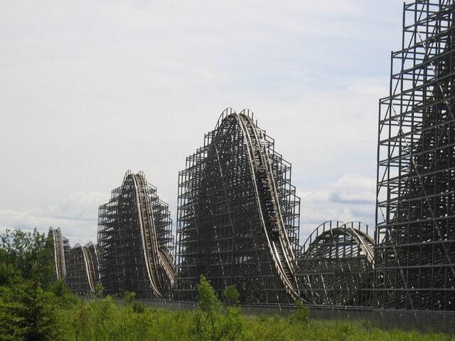 Shivering Timbers - Coasterpedia - The Roller Coaster and Flat Ride Wiki
