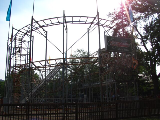 Python (Kissel Entertainment) - Coasterpedia - The Roller Coaster and ...