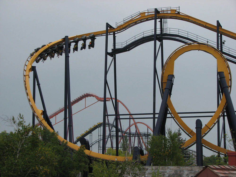 Inverted Coaster - Coasterpedia - The Amusement Ride Wiki