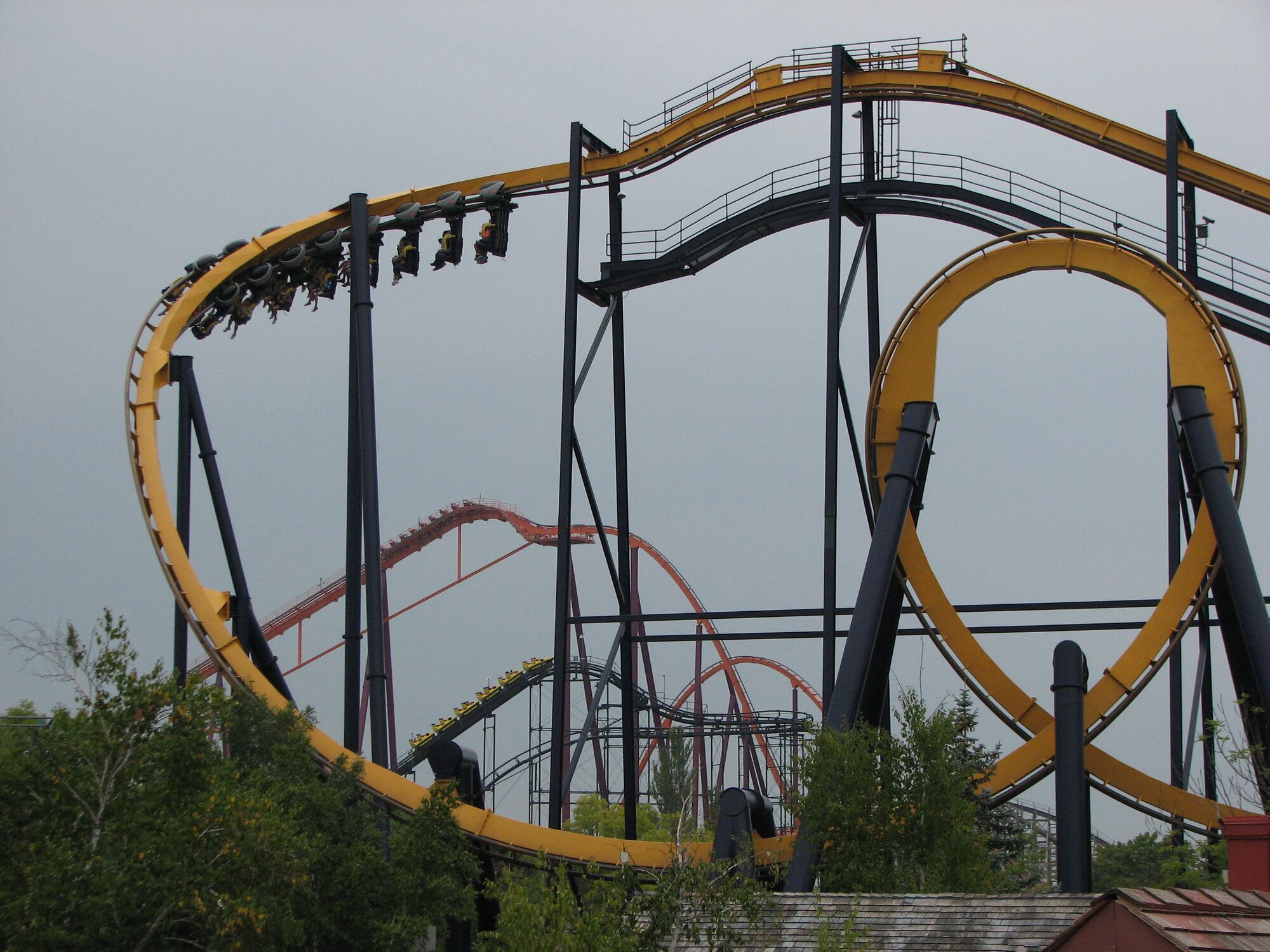 Inverted Coaster - Coasterpedia - The Roller Coaster and Flat Ride Wiki