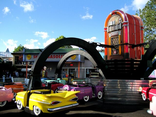 Rock 'n Roll (Cavallino Matto) - Coasterpedia - The Roller Coaster and Flat Ride Wiki