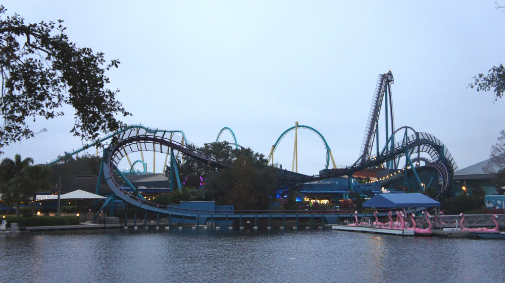 Mako - Coasterpedia - The Amusement Ride Wiki