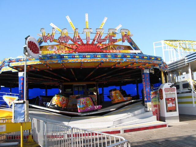 Waltzer - Coasterpedia - The Roller Coaster and Flat Ride Wiki