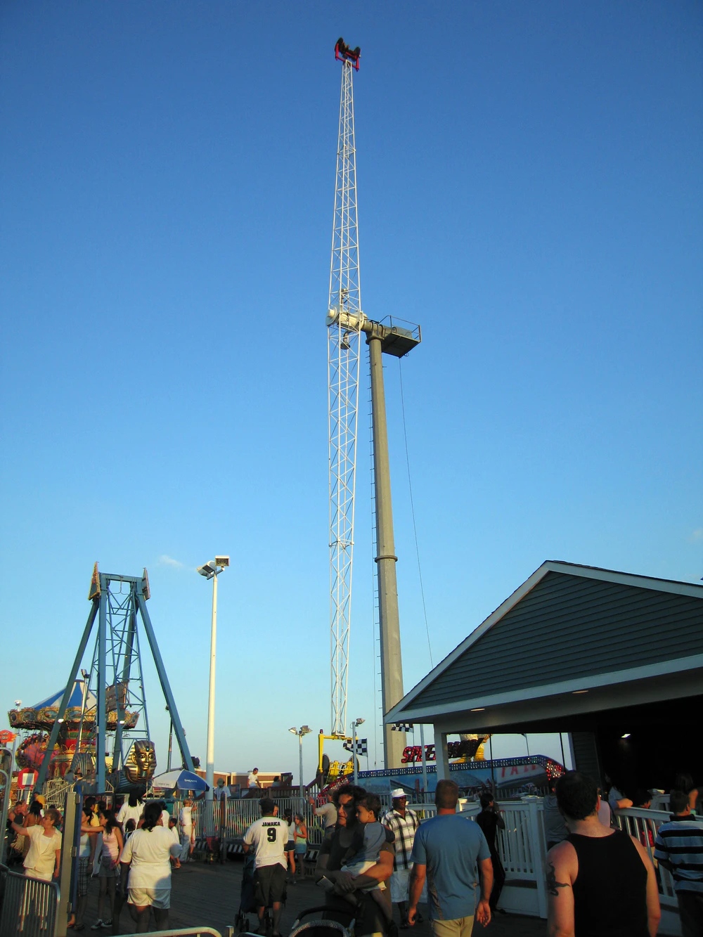 Skyscraper (Casino Pier) - Coasterpedia - The Amusement Ride Wiki