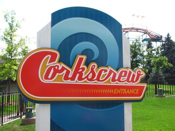 Corkscrew (Valleyfair) - Coasterpedia - The Roller Coaster and Flat ...