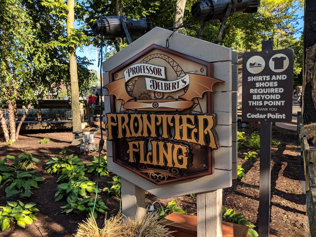 Professor Delbert's Frontier Fling - Coasterpedia - The Roller Coaster ...