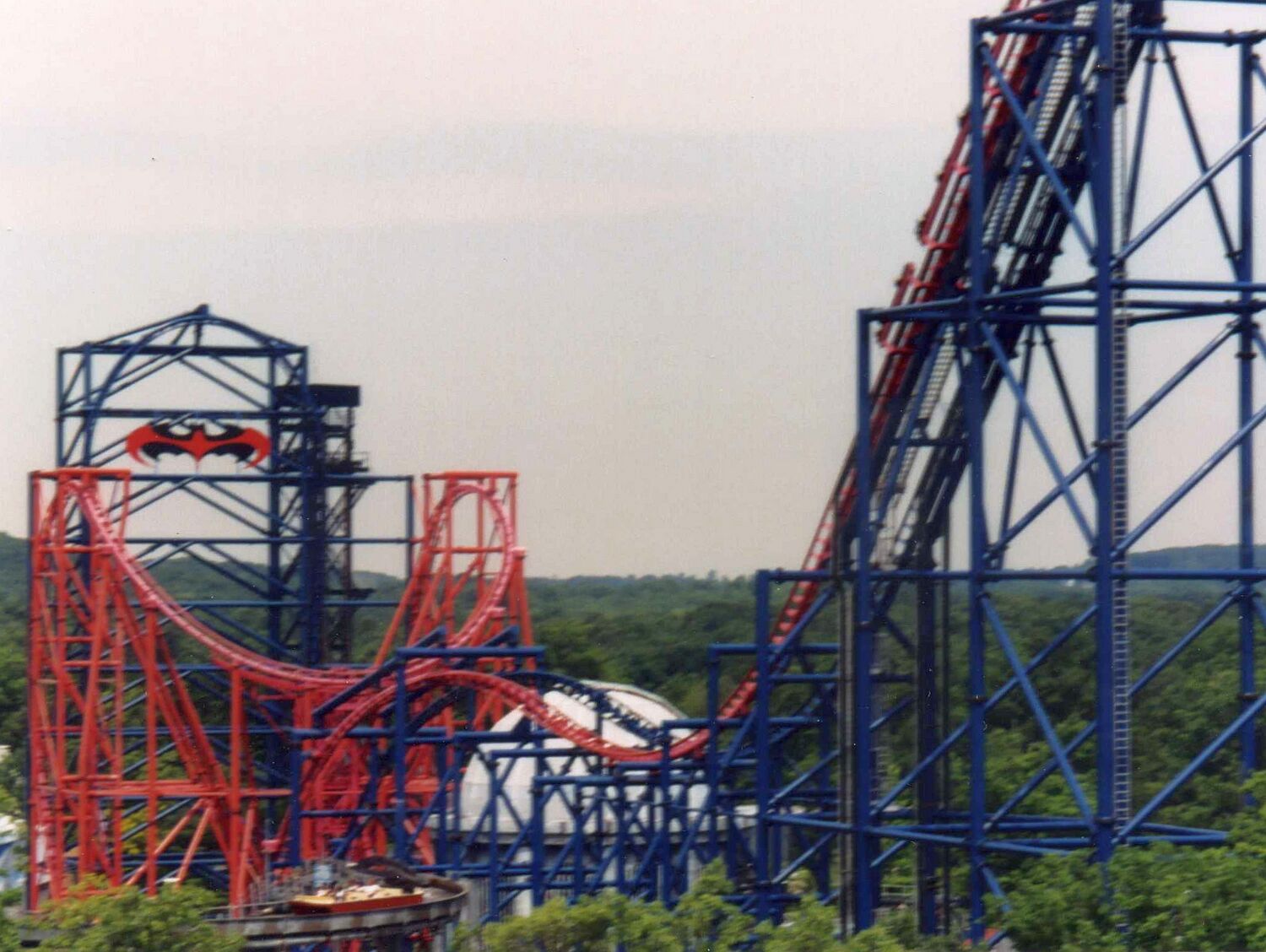 Dueling Shuttle Catapult Coaster - Coasterpedia - The Roller Coaster ...