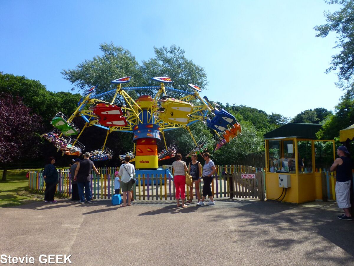 Kite Flyer (Pleasurewood Hills) - Coasterpedia - The Roller Coaster and ...