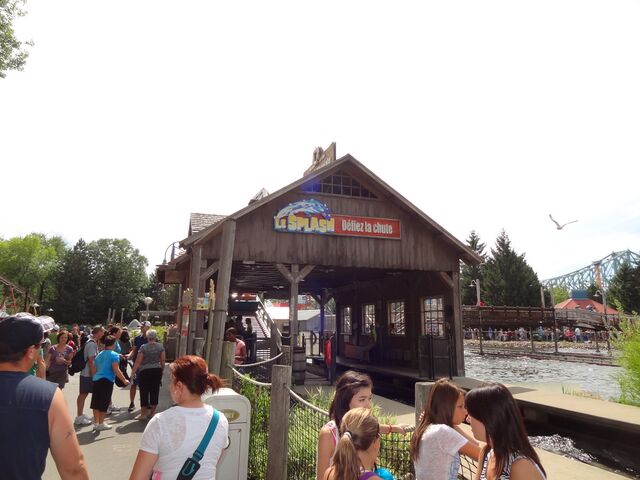 Splash (La Ronde) - Coasterpedia - The Roller Coaster and Flat Ride Wiki