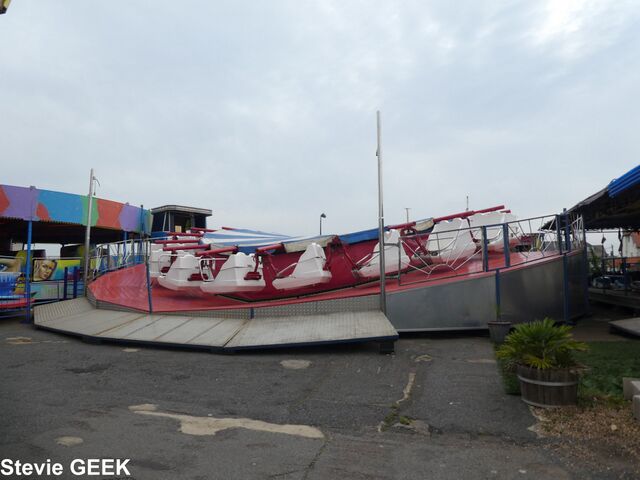 Dominator (Nicholas Wilson) - Coasterpedia - The Roller Coaster and ...