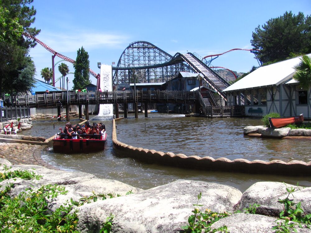 Monsoon Falls - Coasterpedia - The Roller Coaster and Flat Ride Wiki