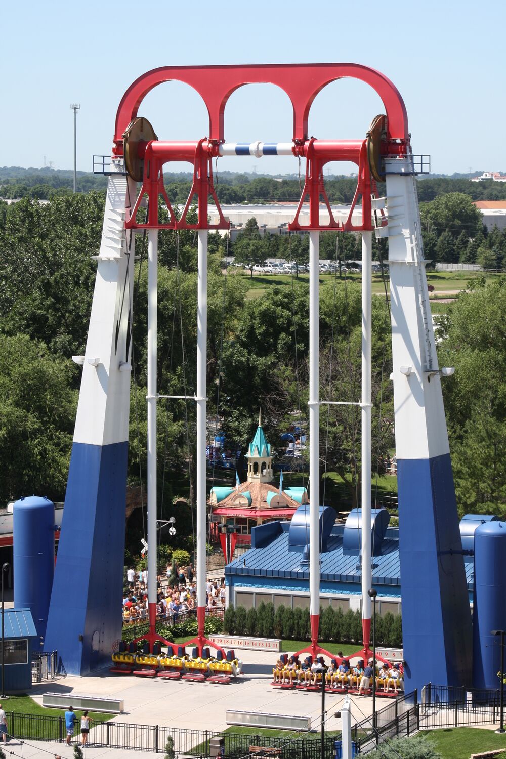 Screamin' Swing - Coasterpedia - The Roller Coaster and Flat Ride Wiki